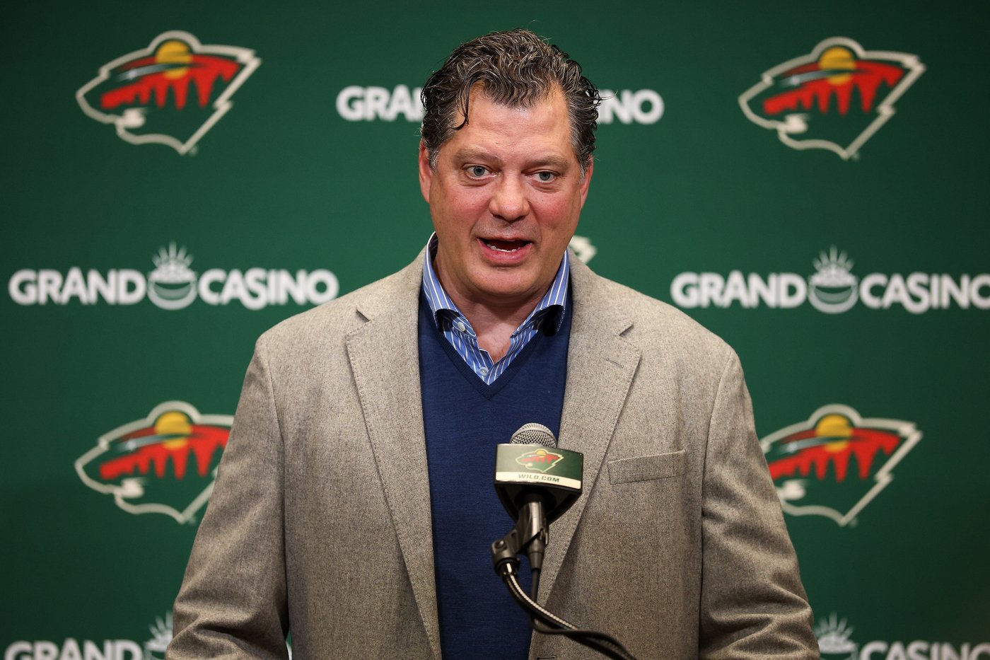 Avec l'acquisition de Quinn Hughes, Bill Guerin et le Wild visent la ...