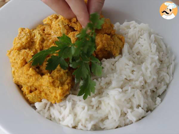 Chicken curry with coconut milk - video recipe!