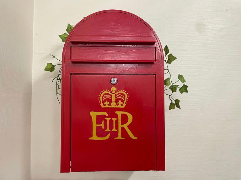 King’s special post box delivery for scientists in the Antarctic