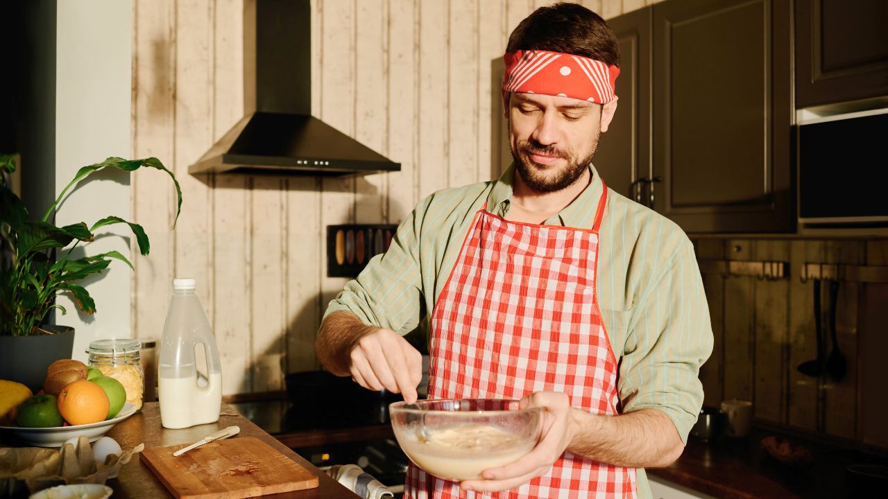 My sister wants me to cook for her three picky kids every day because I ...