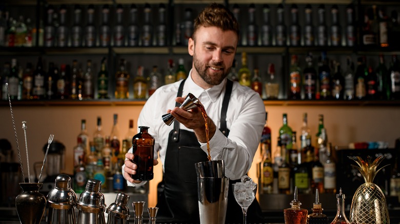 9 tips you need for better whiskey sours