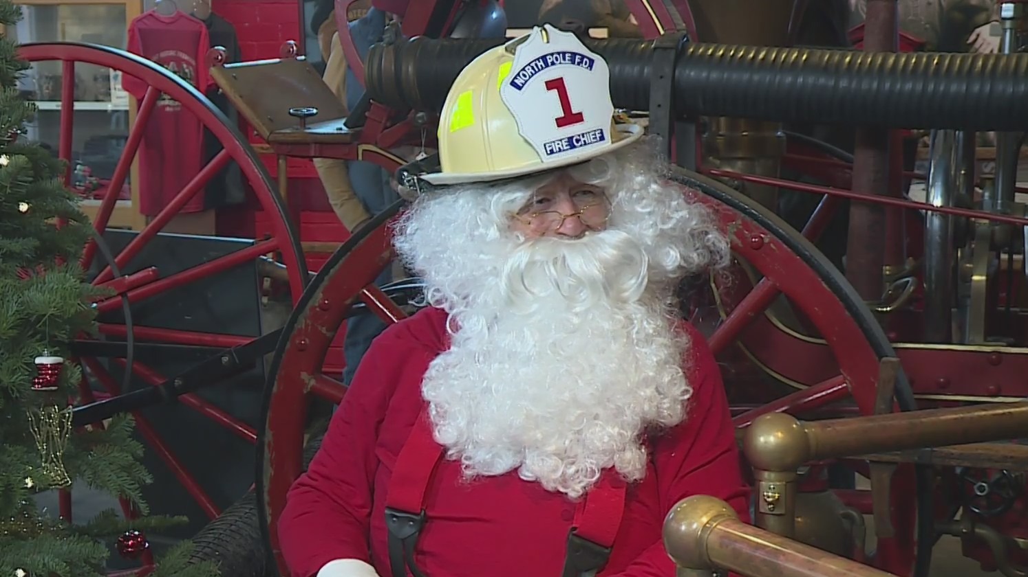 Portland Fire and Rescue hosts 'Safety Santa' at historic firehouse