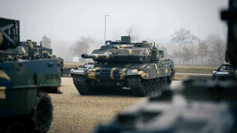 Hungarian Army receives final Leopard 2A7HU and concludes contract with ...