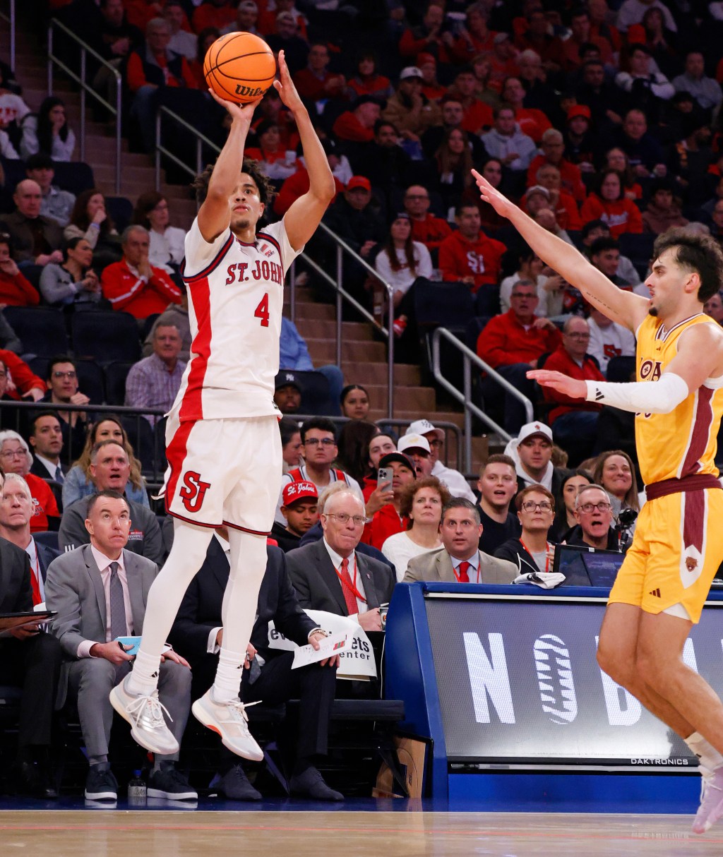 St. John’s pulls away from Iona as offense finally comes to life in ...