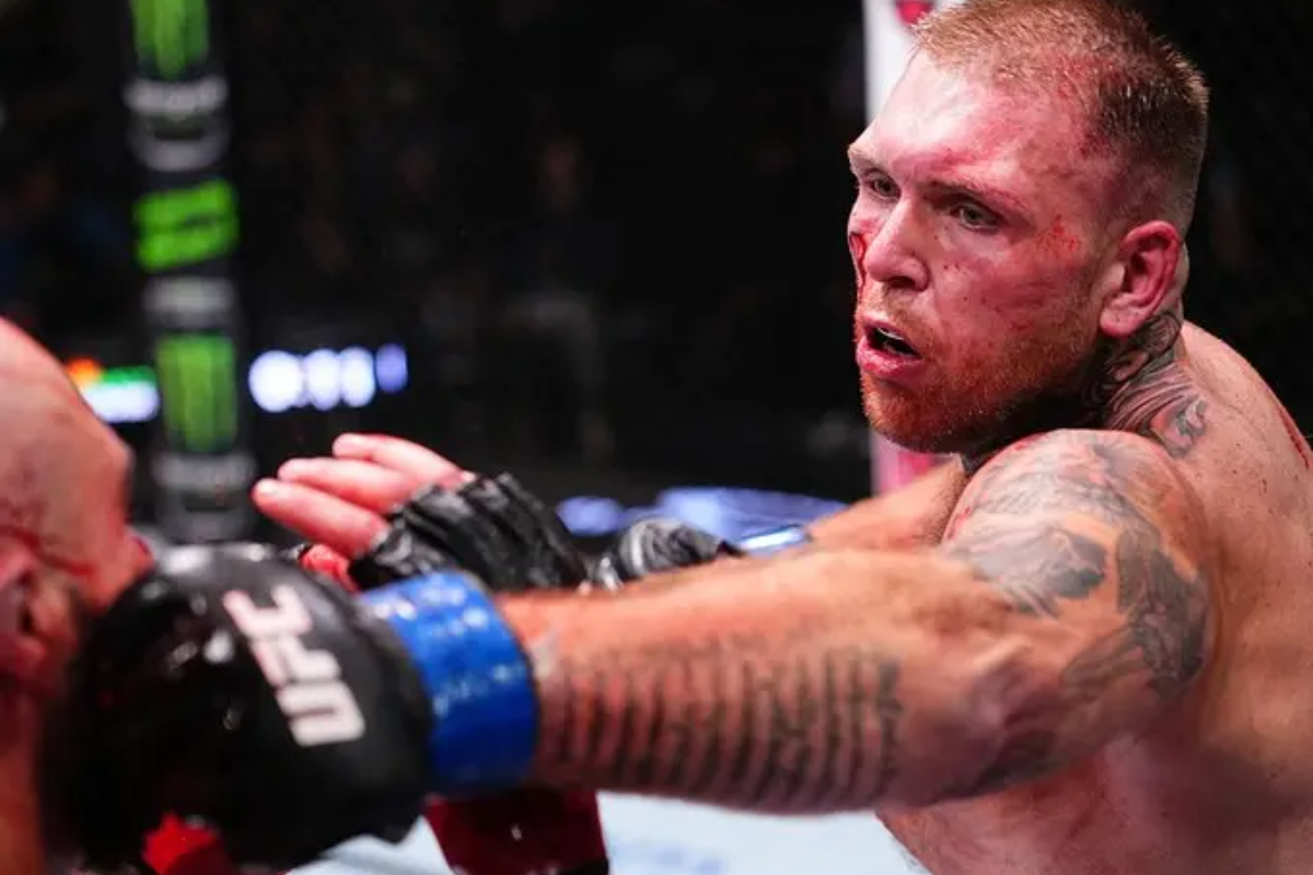 Video brutal: Steven Asplund amassa Sean Sharaf na grade do UFC Vegas 112