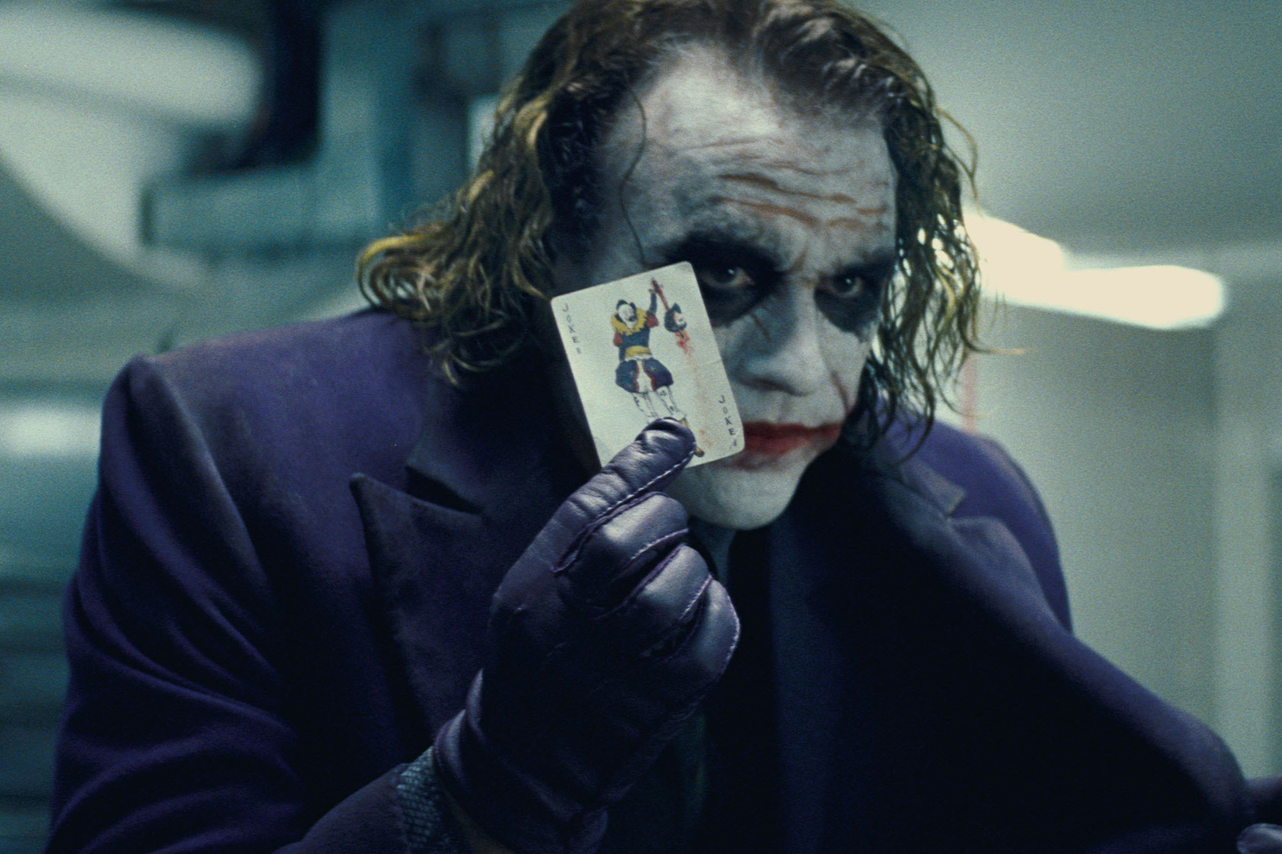 Do you know these 20 facts about 'The Dark Knight'?
