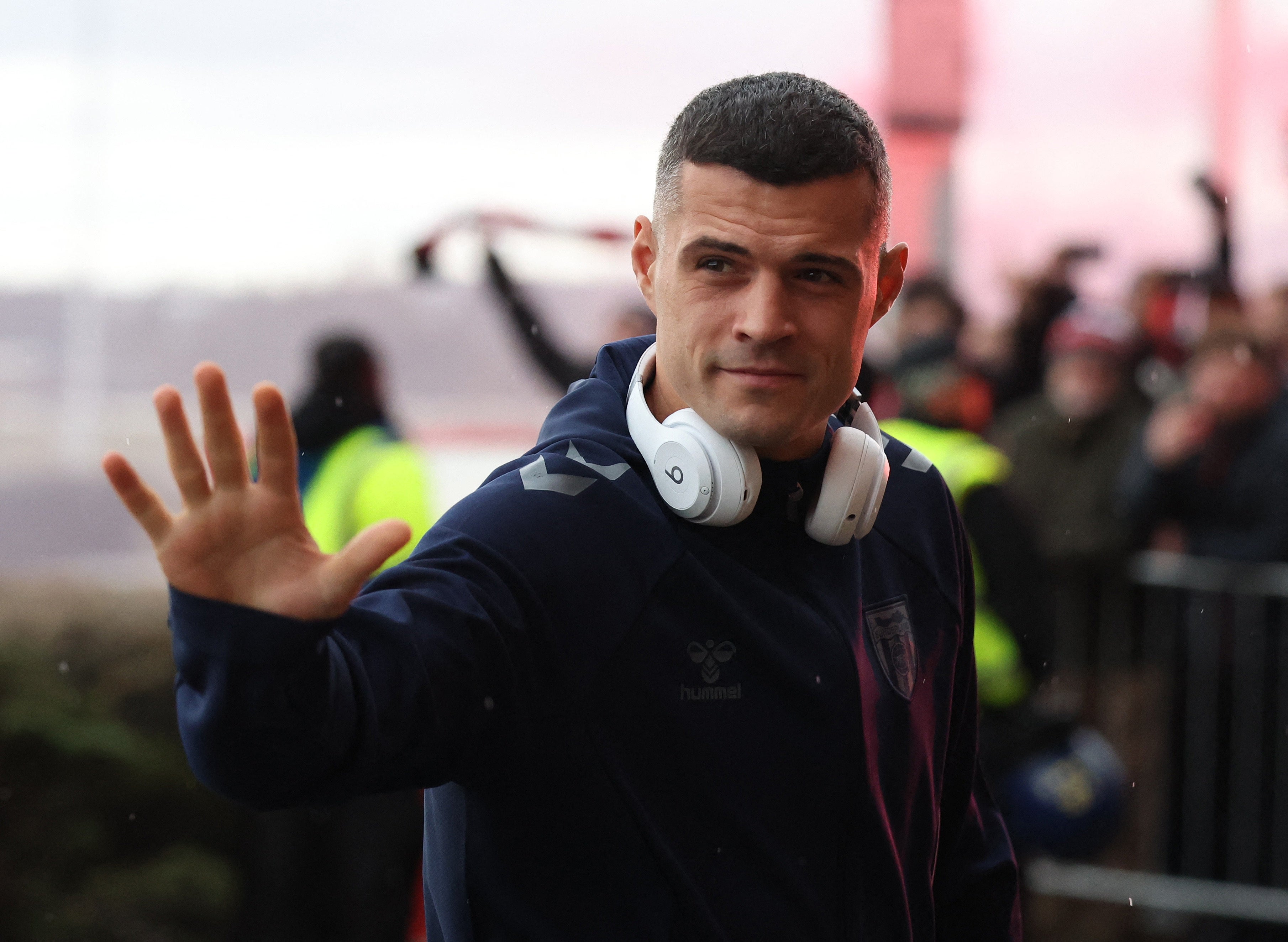 Manchester United bid to dent Arsenal’s title hopes as rivals clash