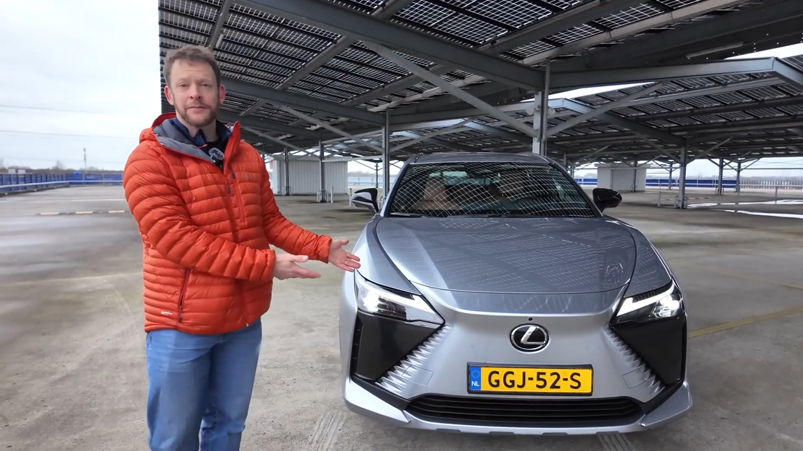 Comfort and silence meet in the Lexus RZ300e