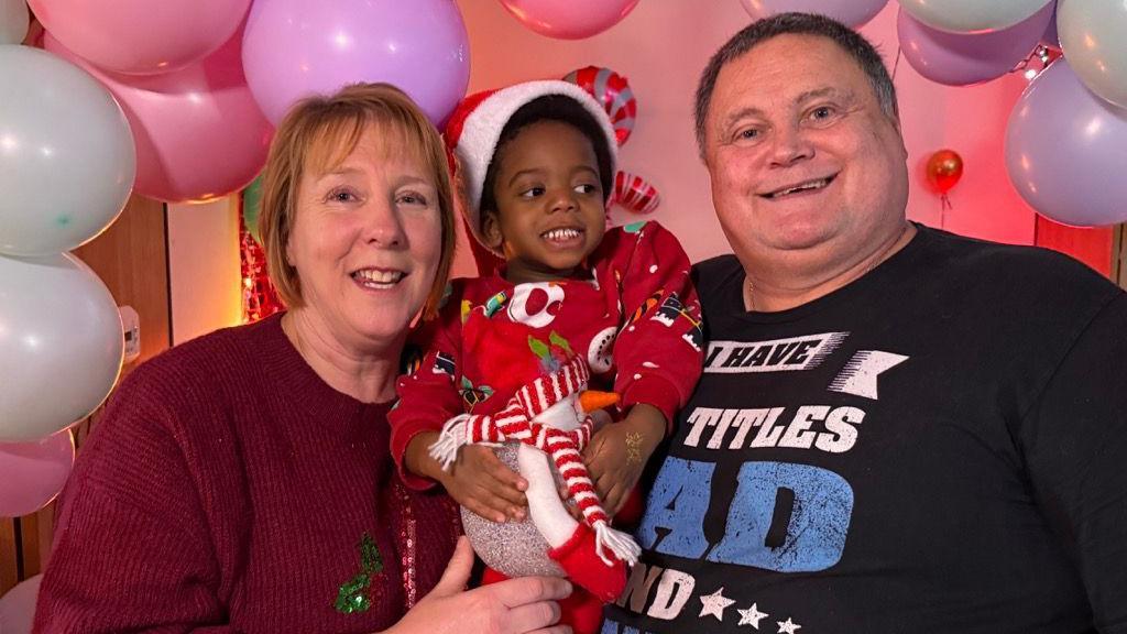 Charity gives Christmas trees to care families