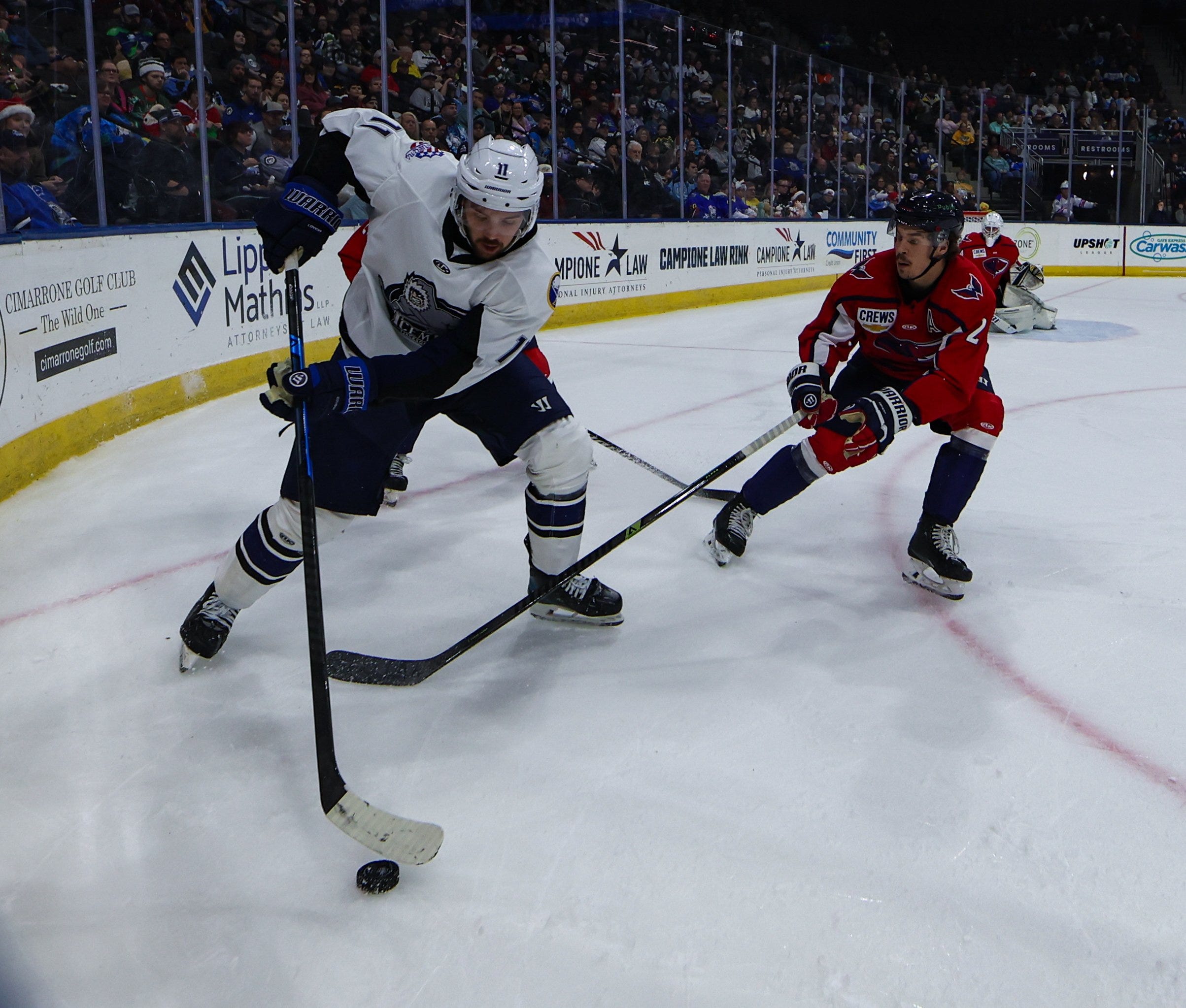Jacksonville Icemen surge from early deficit, defeat Stingrays