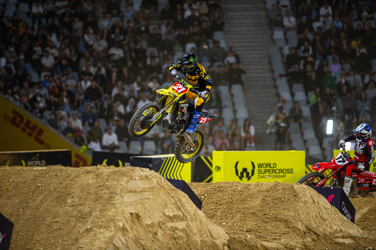 Cape Town World Supercross results: Anderson, Anstie win titles ...
