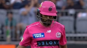 Perth Scorchers vs Sydney Sixers: Babar Azam's BBL debut ends in ...