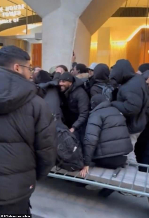 Chaos erupts at Timothée Chalamet's Marty Supreme pop-up store as ...