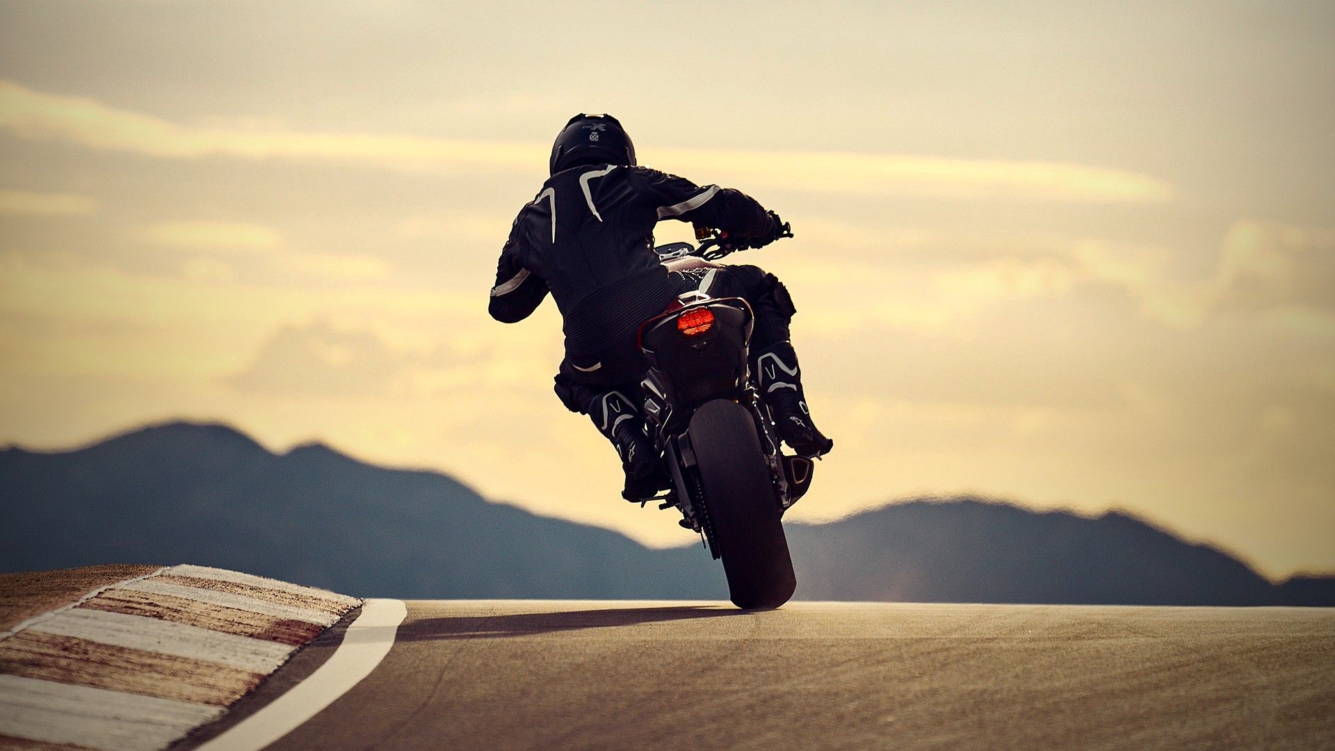 The motorcycle that nails the balance between lightweight handling and ...
