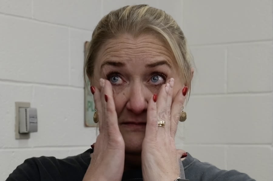 Teacher surprised with gift from a Secret Santa following devestating ...