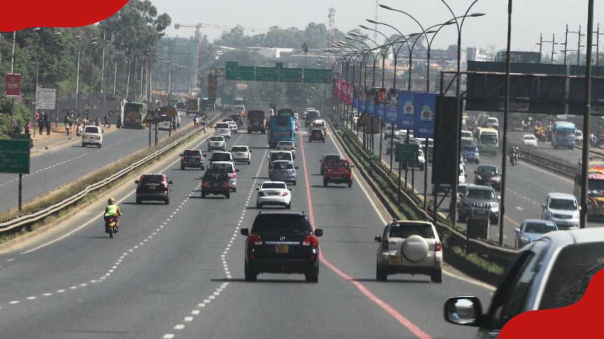 William Ruto says plan to build expressway on Thika Road has been finalised: "From next year"