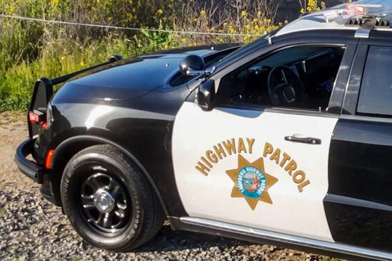 72-year-old man dies in van crash in Santa Cruz County