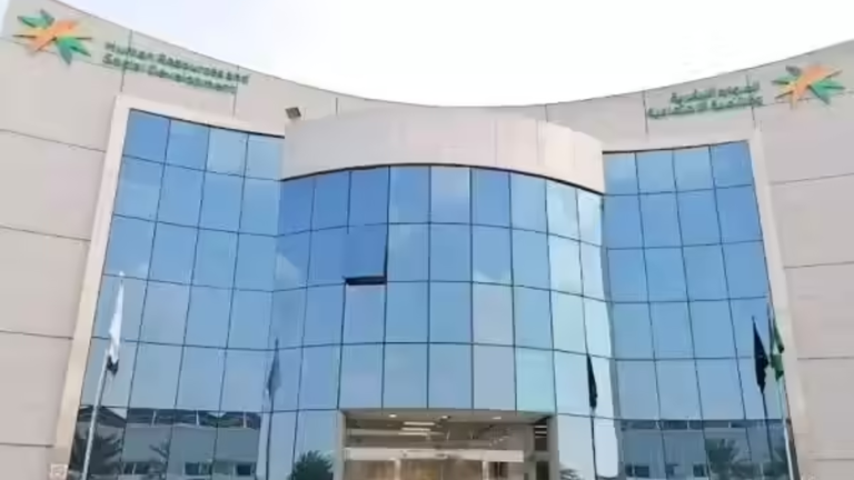 Saudi Arabia guarantees 30 days paid leave, housing, and strict work ...