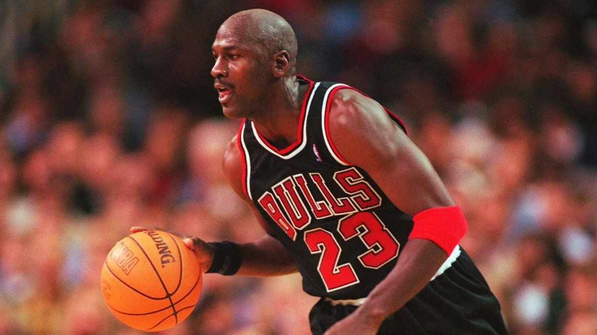 Quotes of the day by Michael Jordan: “I’ve missed more than 9000 shots…