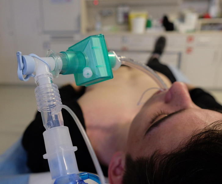 16 stories where kindness made things human again