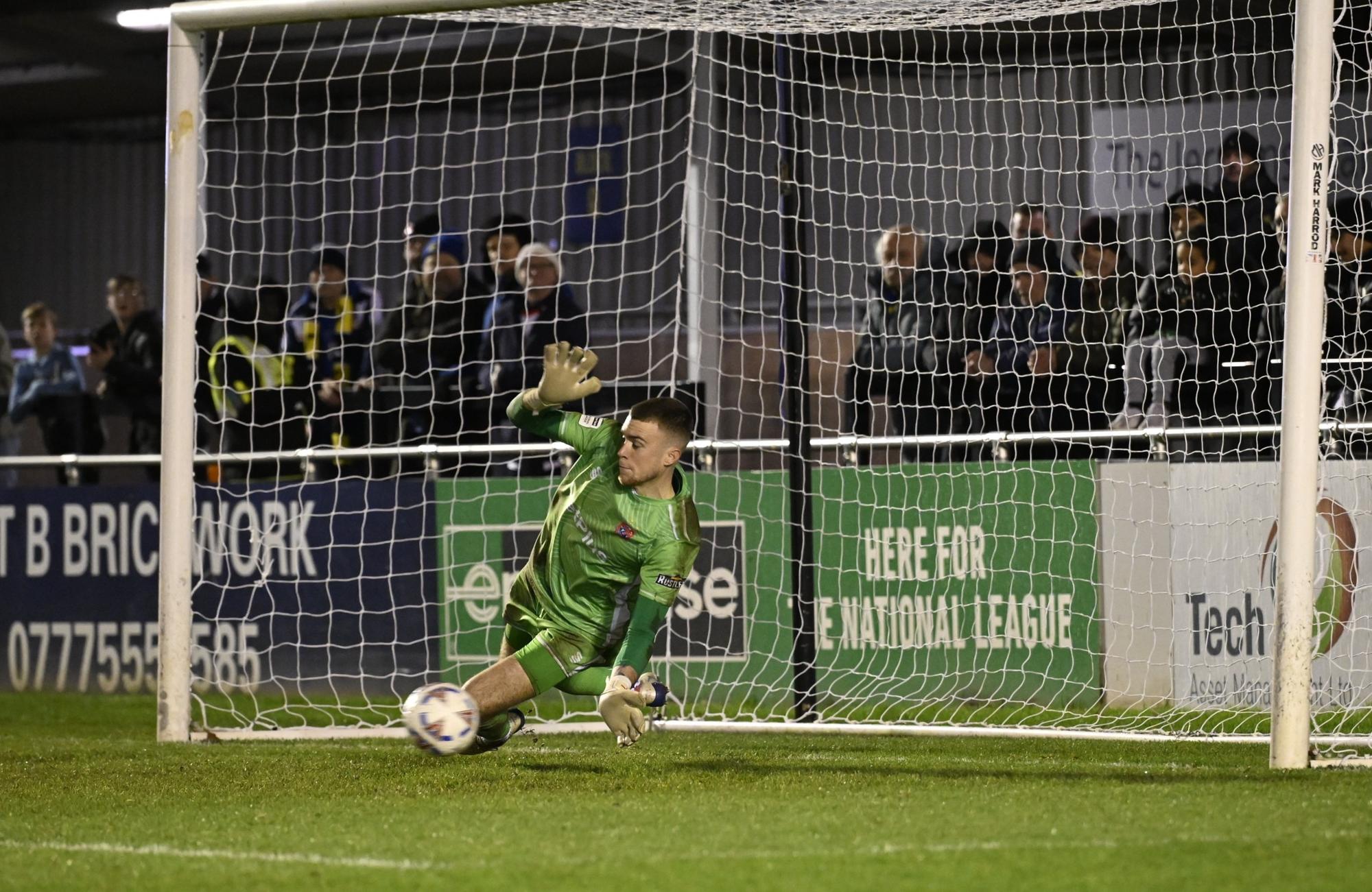 Solinhull Moors 2 AFC Fylde 2: Coasters triumph 9-8 on penalties