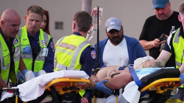 ऑस्ट्रेलिया में सिडनी के बांडी बीच पर जमकर बरसाईं गोलियां, 10 लोगों की मौत