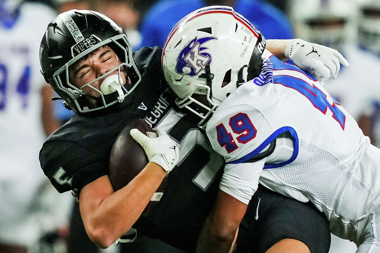 CE King uses strong running attack to end Vandegrift's reign as state ...