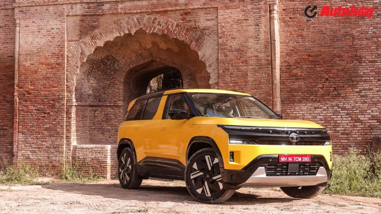 Tata Motors reveals Sierra top-end price, costs Rs 21.29 lakh