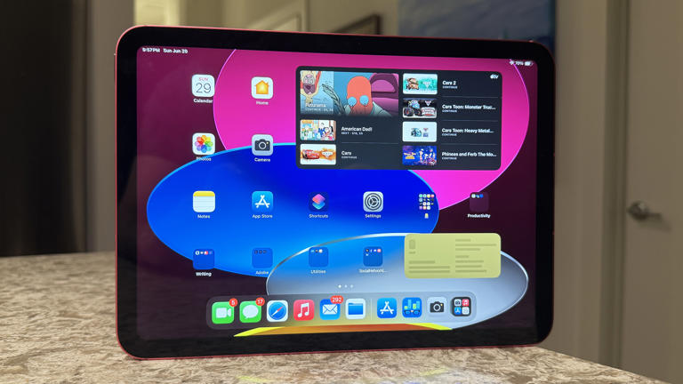 New software is rolling out for iPads with the iPadOS 26.2 update – and ...