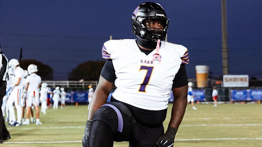 Nation's No. 1 DT, elite LSU football commit makes history in state ...