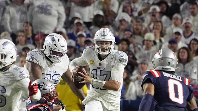 AI computer model predicts surprising result in Bills-Patriots AFC East ...