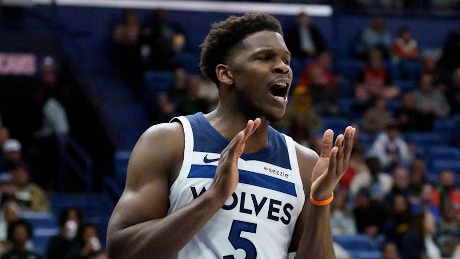 Kings vs. Timberwolves injury report updates Anthony Edwards' status