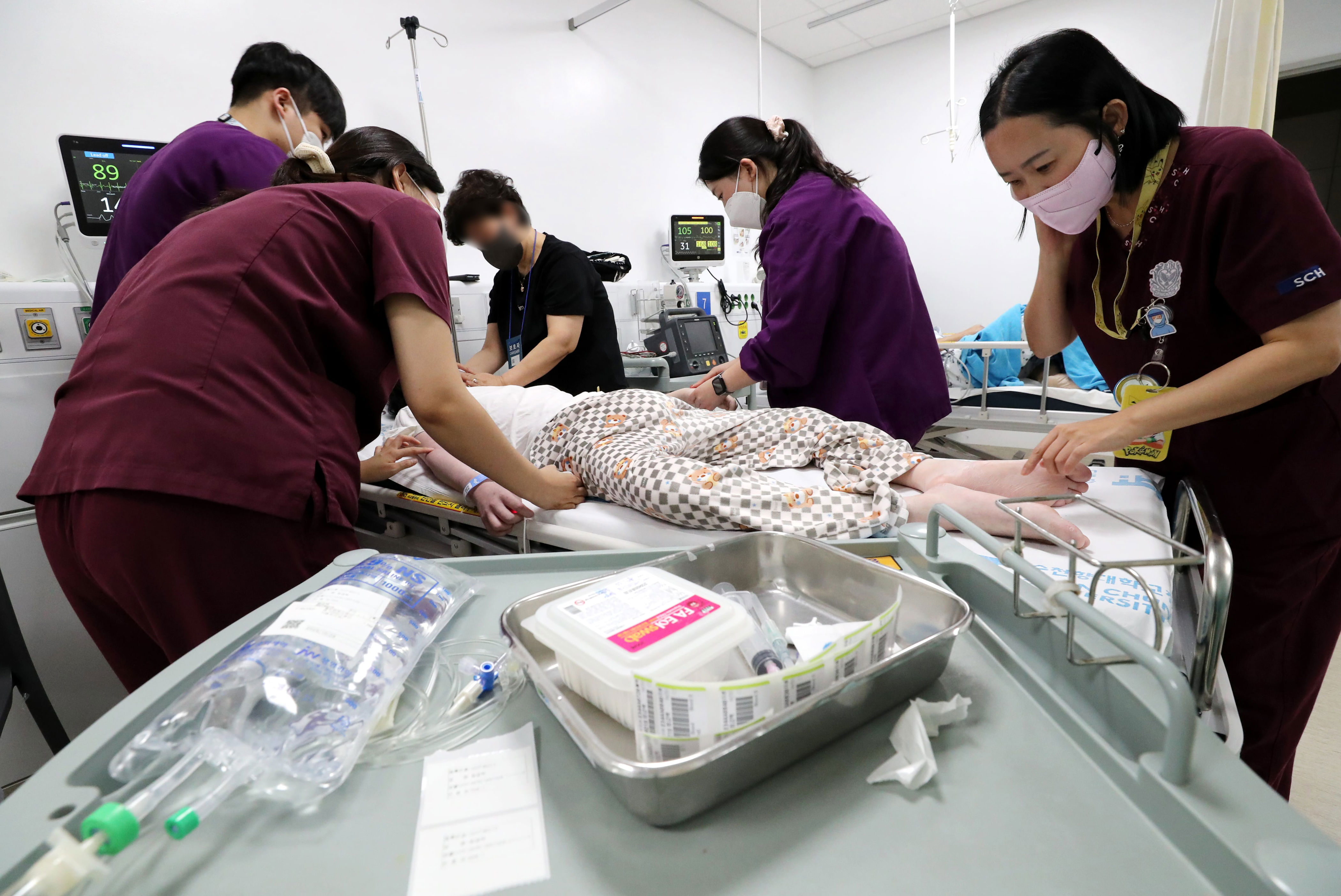 Emergency rooms flooded with mild cases again