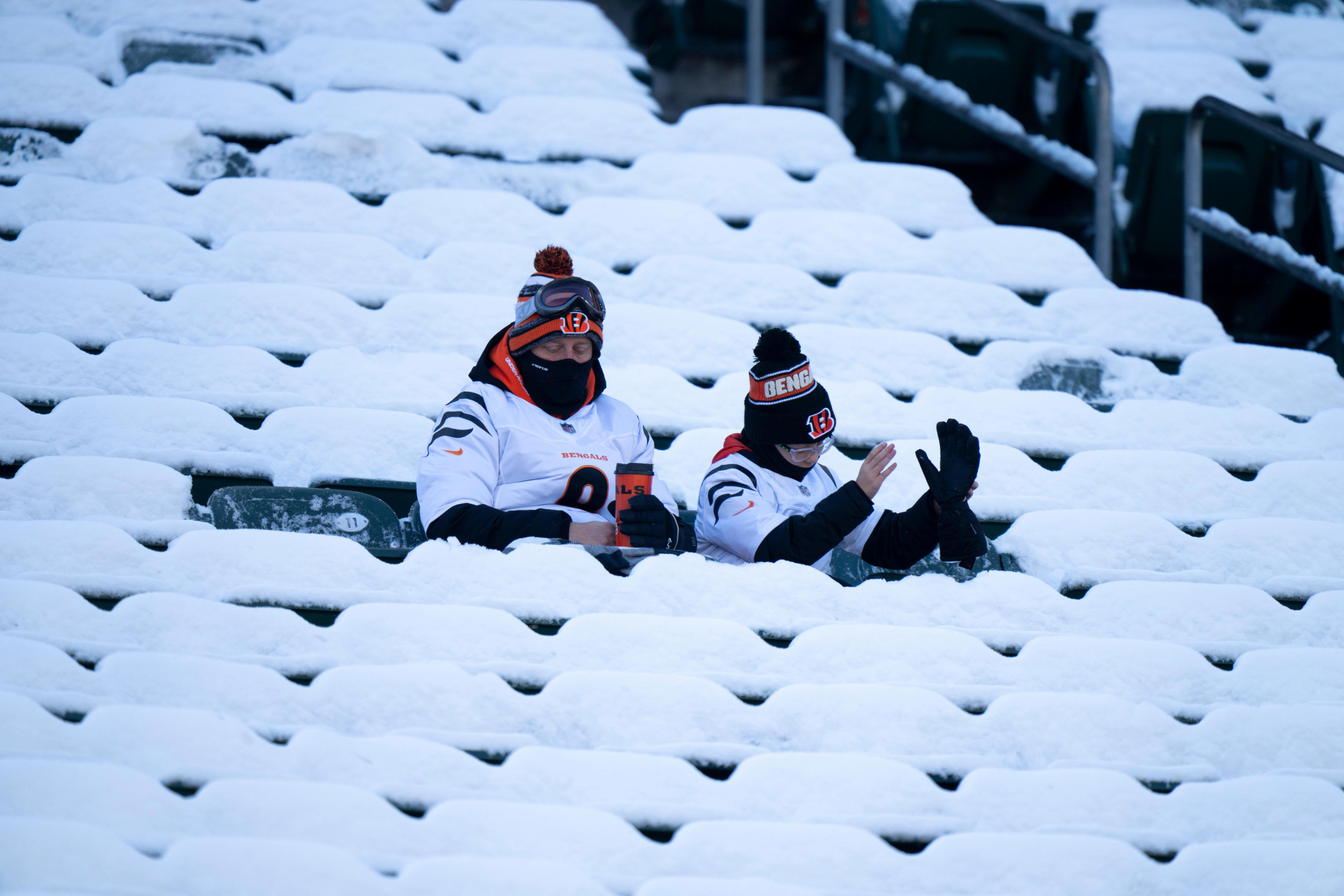 Here's what the NFL said about snow-covered seats at Bengals game