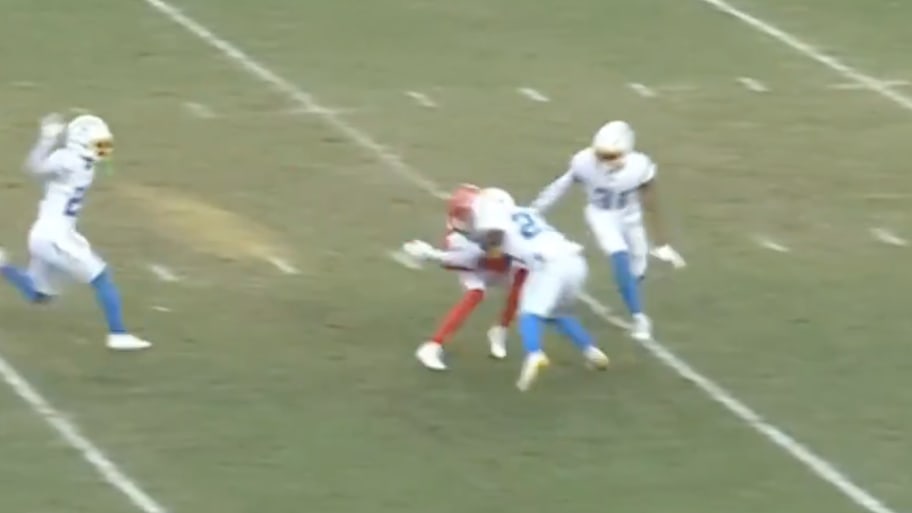 Chargers' Tony Jefferson ejected after brutal hit on Chiefs WR