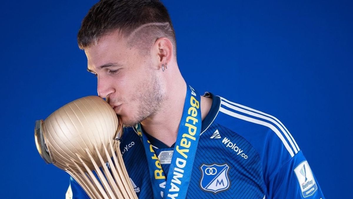 ¡Se fortalece La Franja! Club Puebla ficha al mundialista costarricense ...