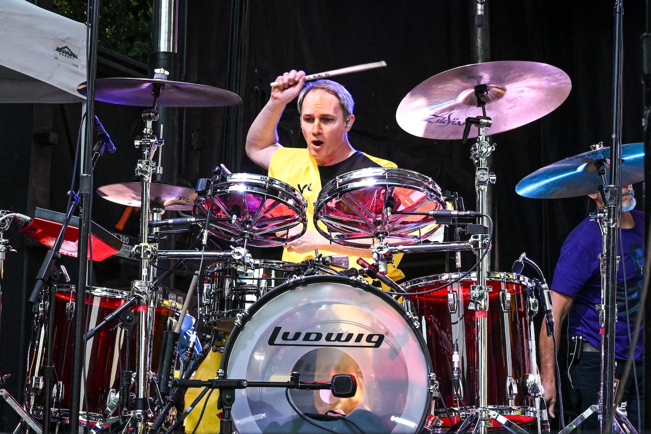 Josh Freese ei osaa vieläkään sanoa, miksi sai lähtöpassit Foo ...