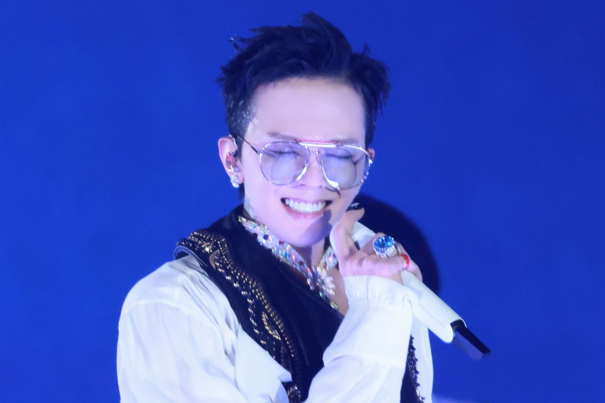 G-Dragon lên tiếng về tranh cãi hát live