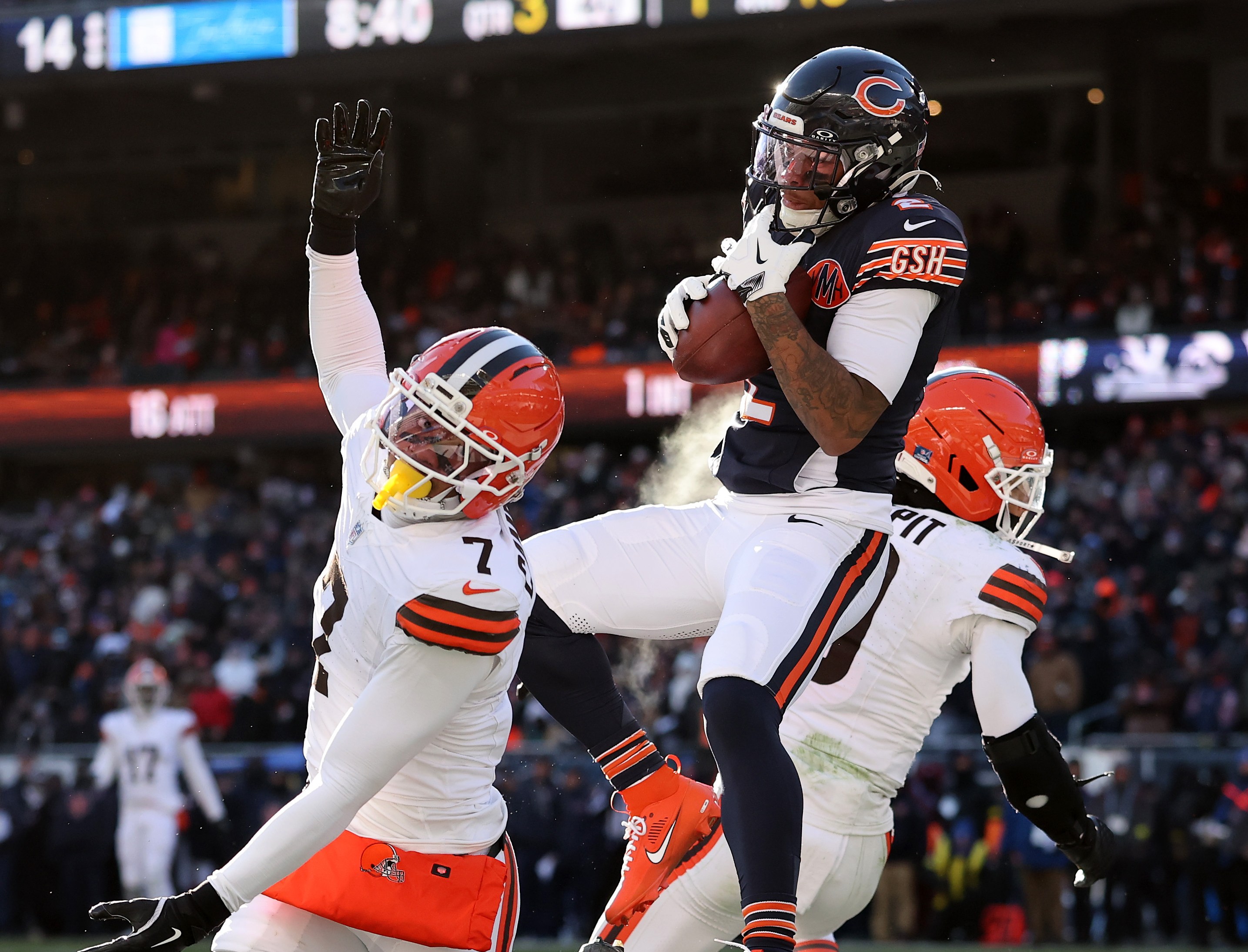 Cleveland Browns vs. Chicago Bears final score: Steamrolled, but Myles ...