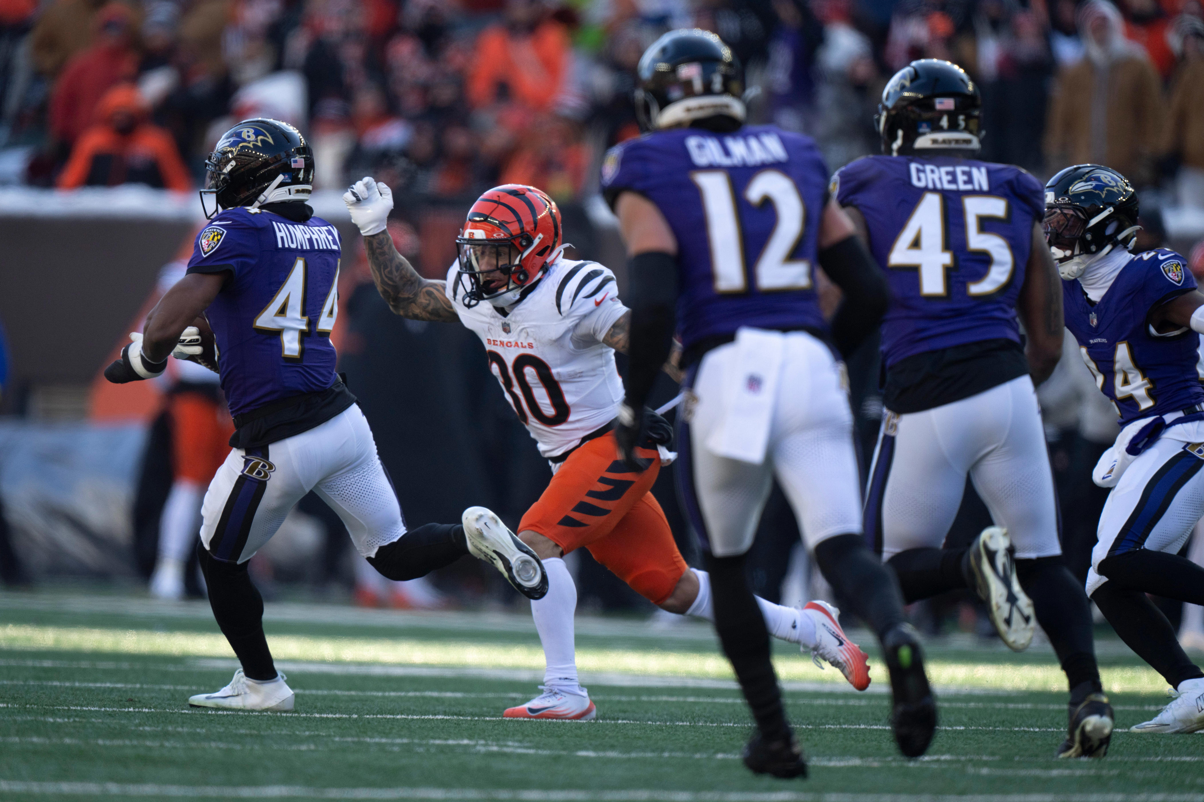 Ravens DB Marlon Humphrey injured vs Bengals in NFL Week 15