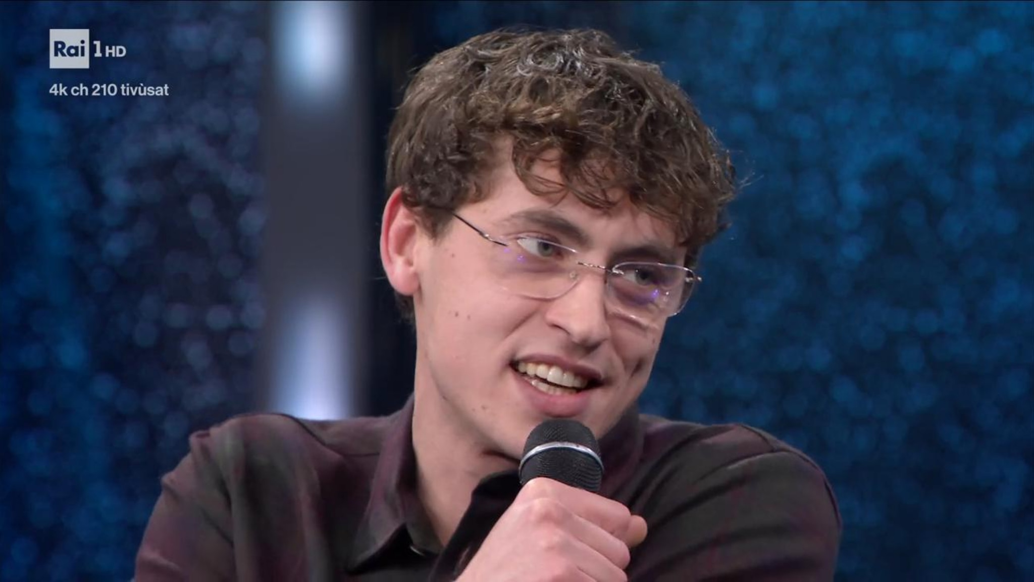Sanremo 2026, Tredici Pietro canta "Uomo che cade": come rialzarsi dopo ...