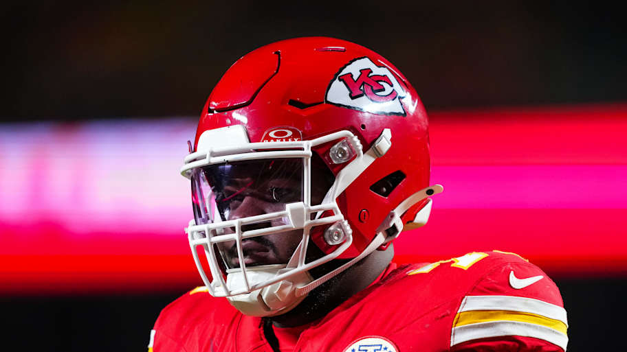 Chiefs are now protecting Patrick Mahomes with practice squad linemen