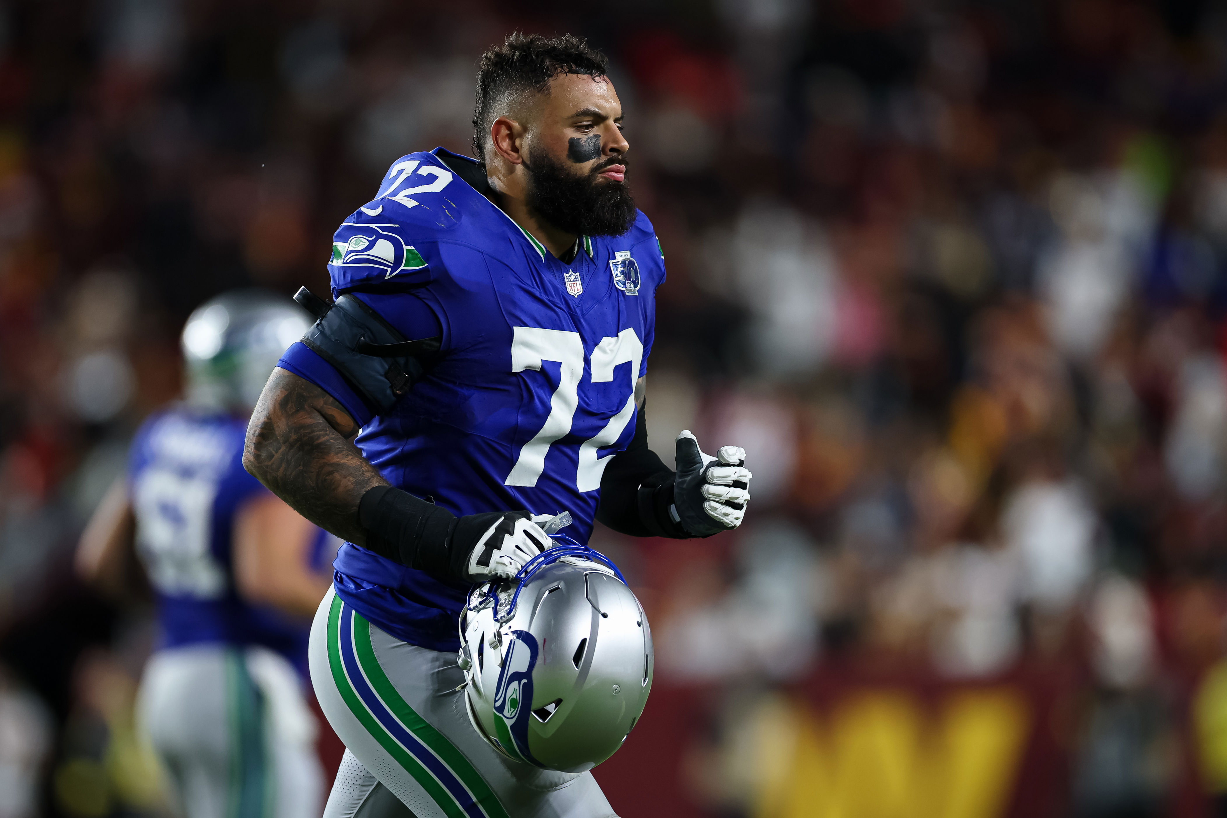 Updated: Seahawks Abe Lucas back in at RT