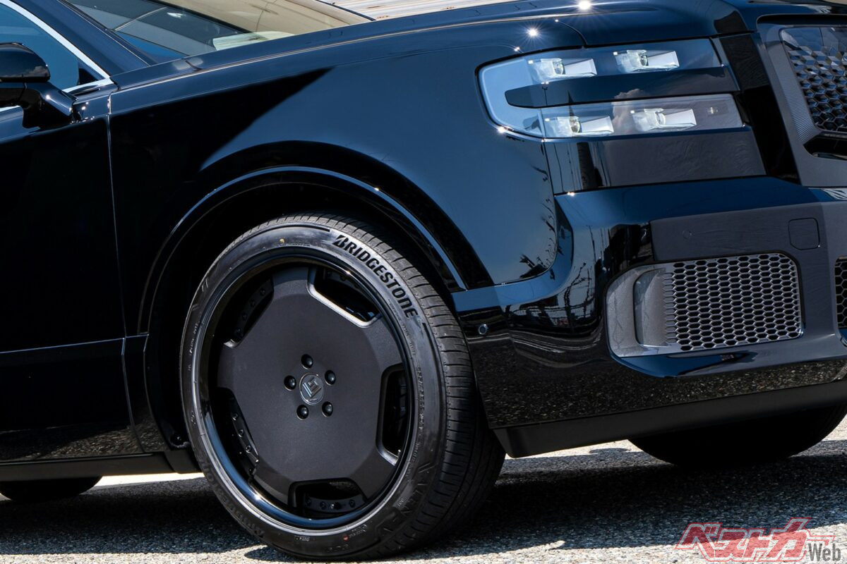 鍛造削り出しディスクが光る! ベンツGクラスやセンチュリーSUVもバッチリ! ワークの「LS ADAMAS」ならクルマの高級感に負けない!