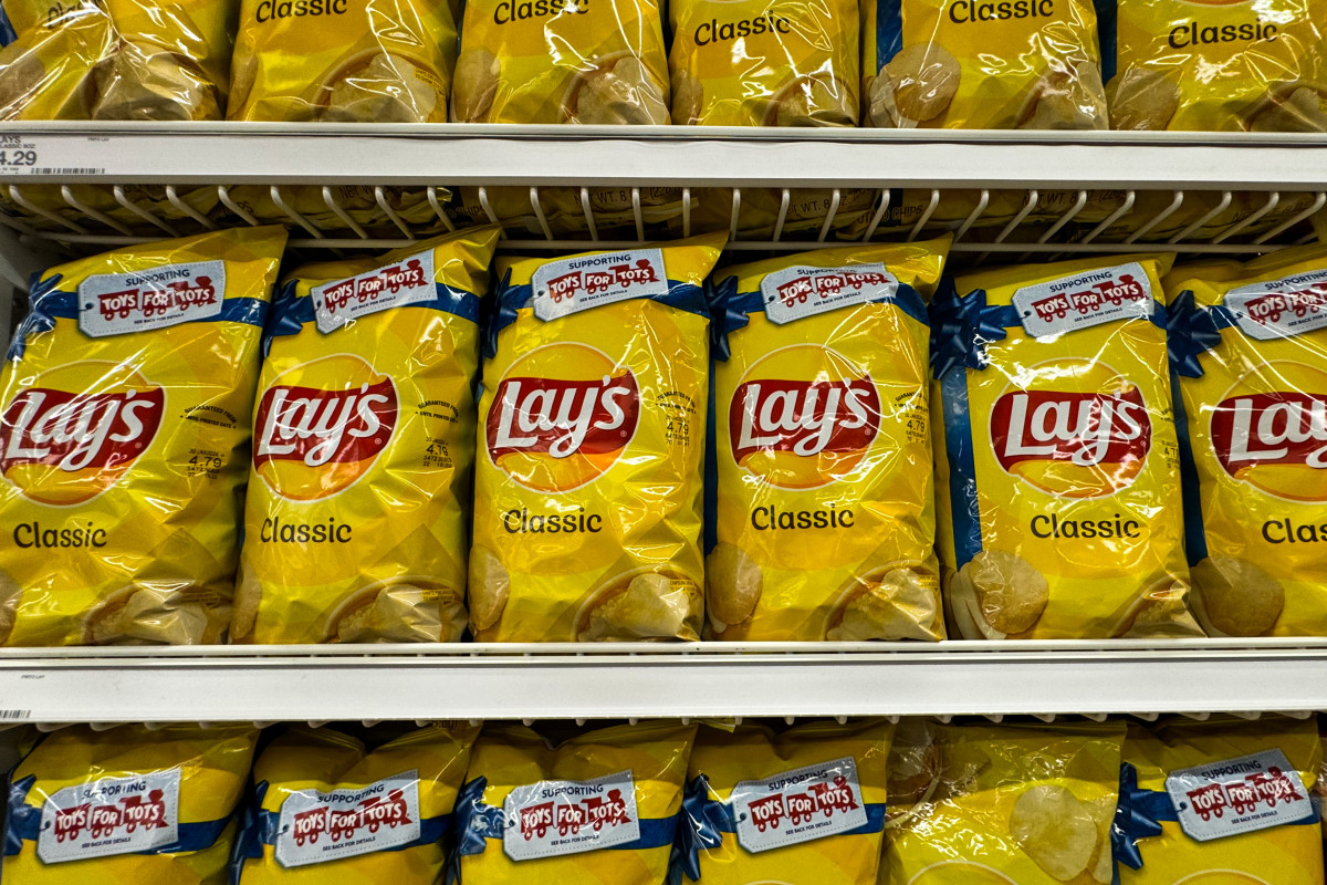 Lay's launches 2 brand-new chip flavors that sound like a must-try