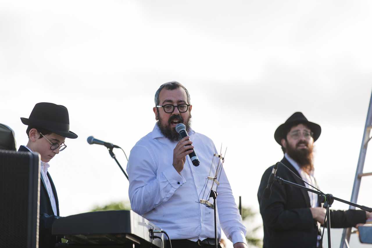Chabad Bondi Rabbi Eli Schlanger Killed In Hannukah Attack