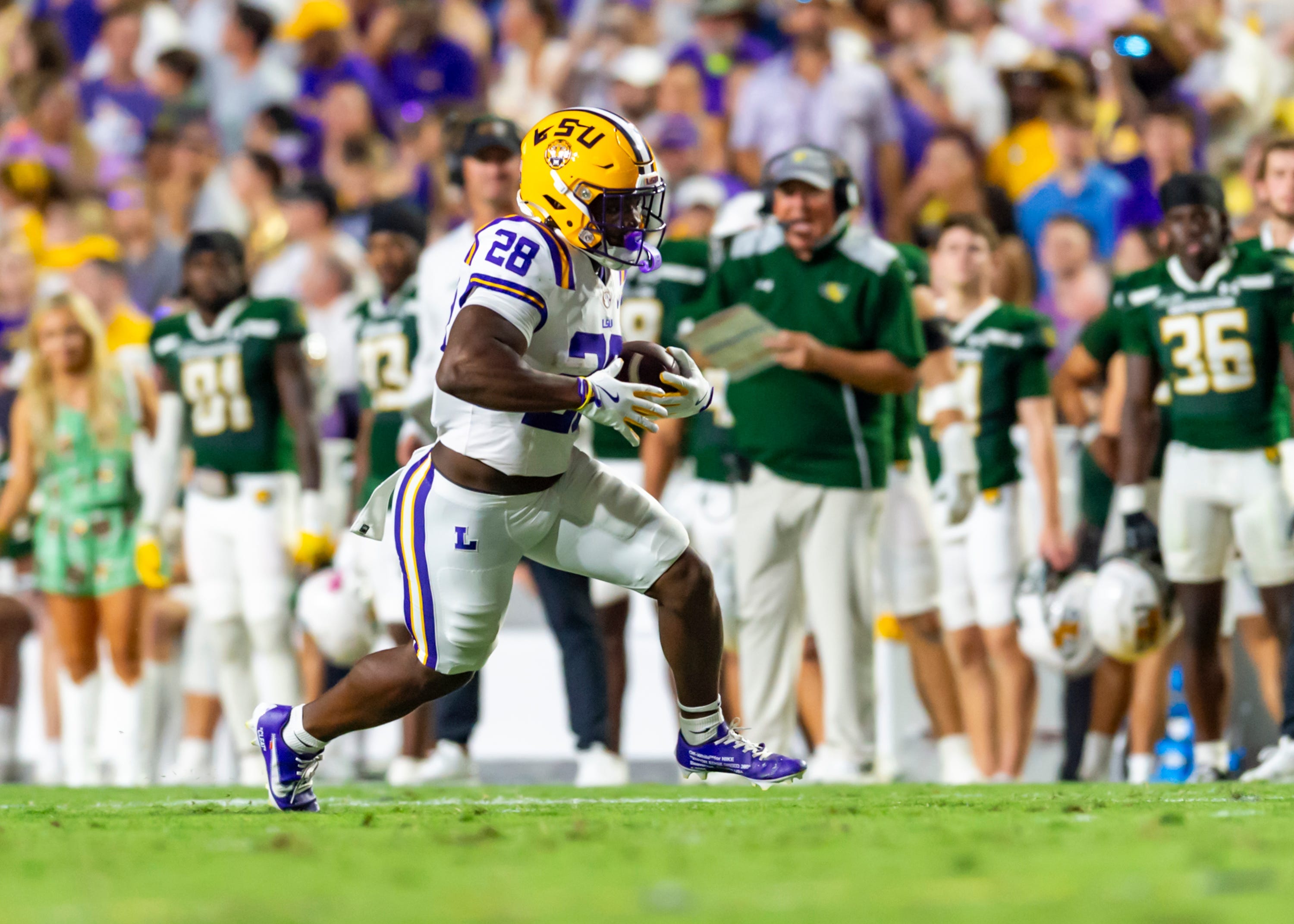 LSU football running back transfers to legendary coach at ACC school