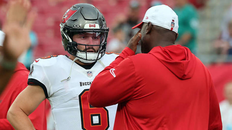 Tampa Bay Buccaneers are imploding at the perfect time for the Carolina ...