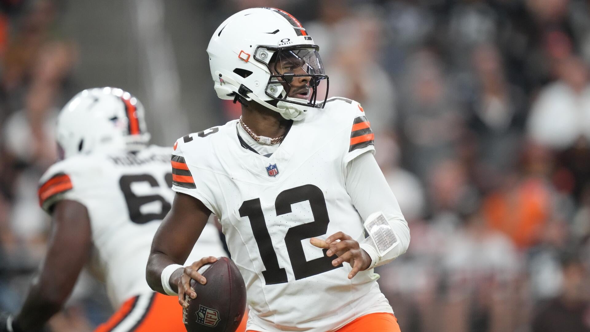 Browns vs. Bears: Where to watch NFL Week 15, score prediction, betting odds, sportsbook promos ...