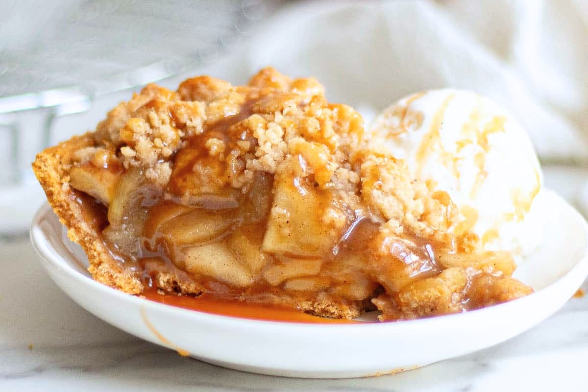 25 apple recipes that make the most of a classic favorite